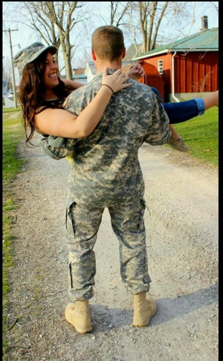 Army Girlfriend and the story of her life – GirlandWorld